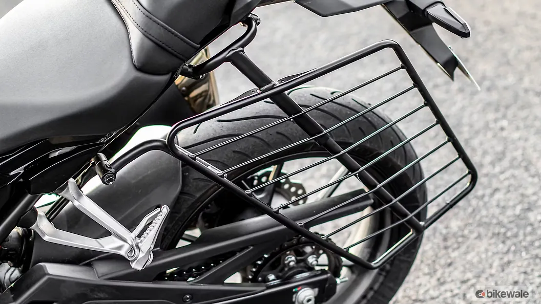 Honda CB300R [2018-2019] Side Image – BikeWale