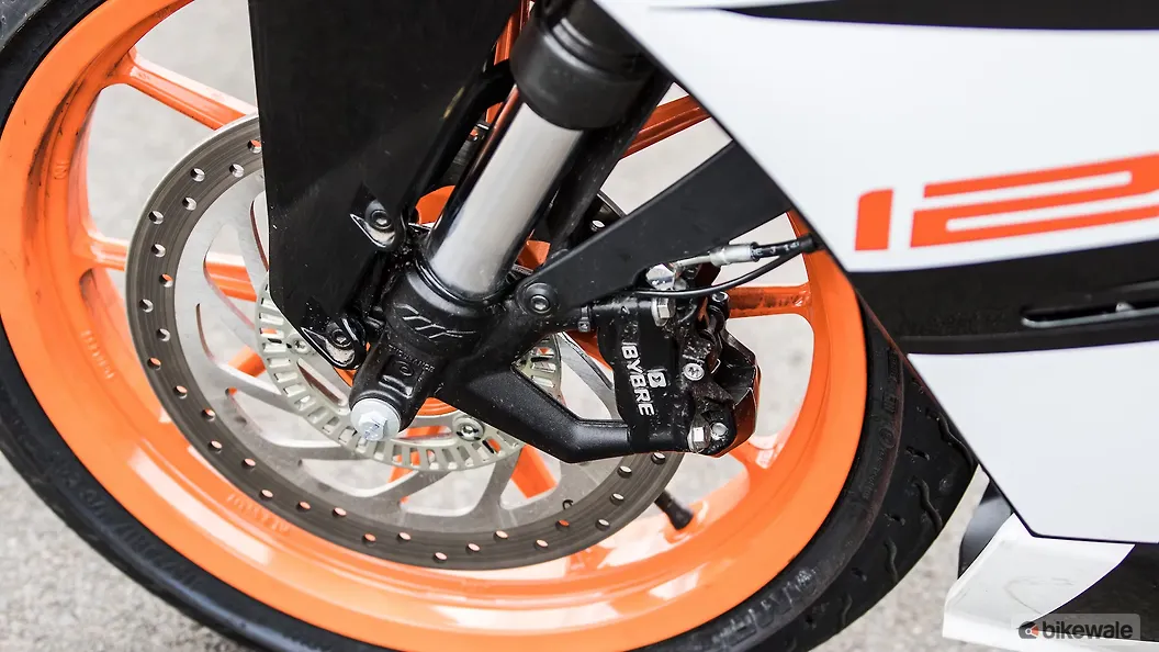 KTM RC 125 [2020] Rear Suspension Image – BikeWale
