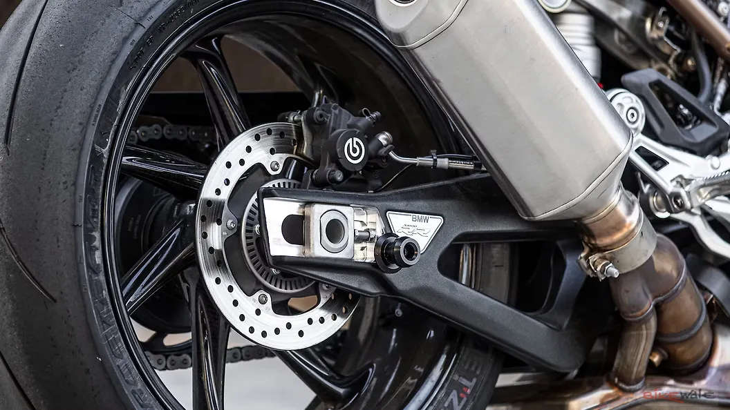 BMW S1000 RR [2018-2019] Brakes Image – BikeWale