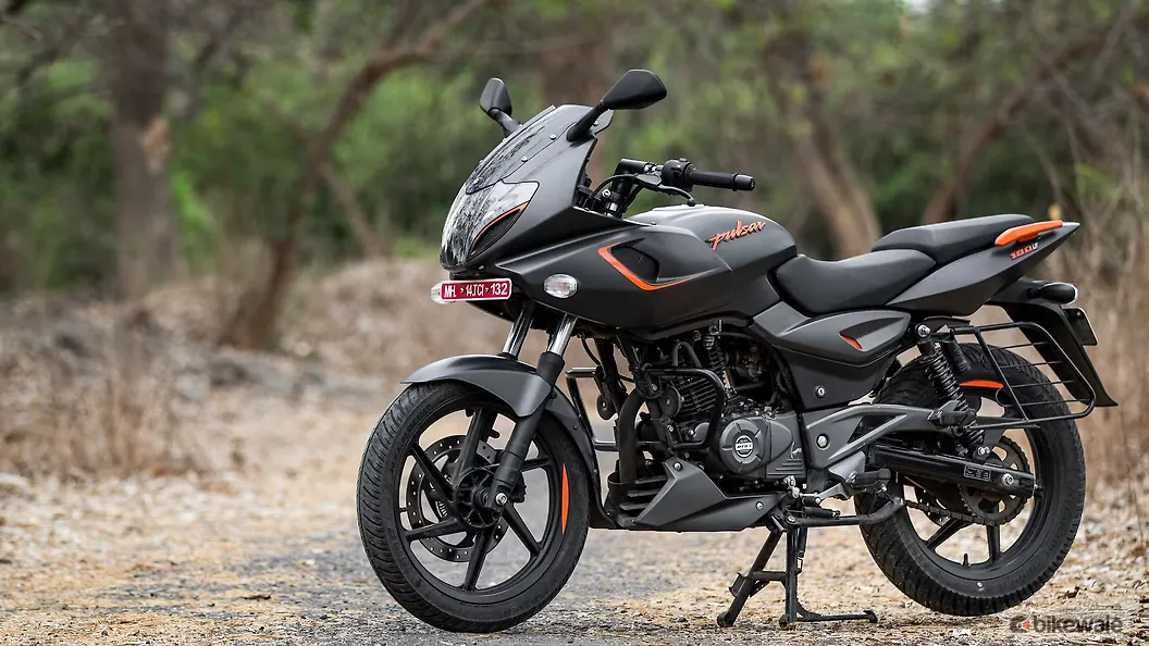Bajaj Pulsar 180F Exterior Image – BikeWale