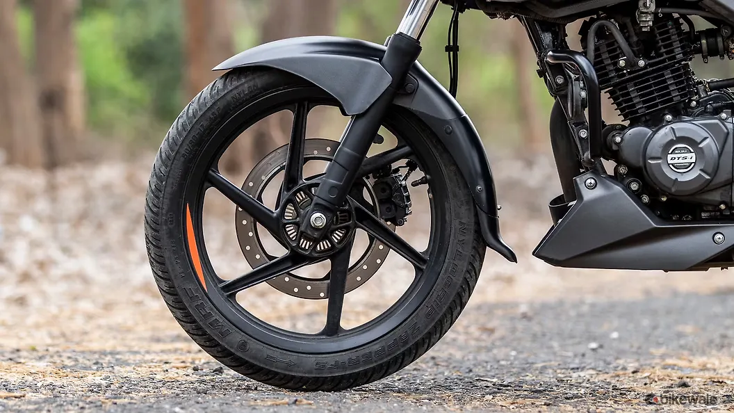 Bajaj Pulsar 180F Front Wheel & Tyre Image – BikeWale