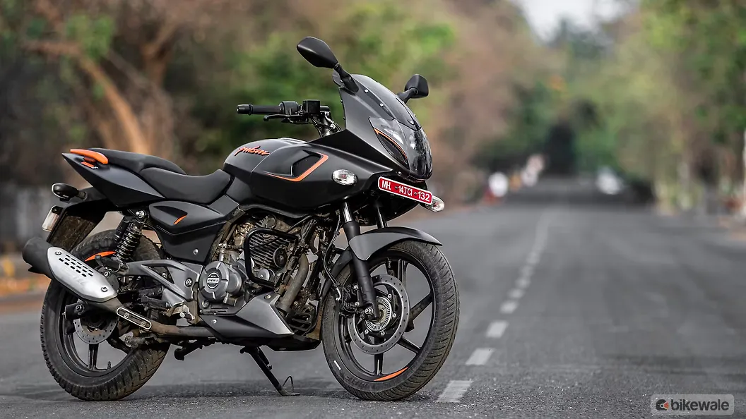 Bajaj Pulsar 180F Exterior Image – BikeWale