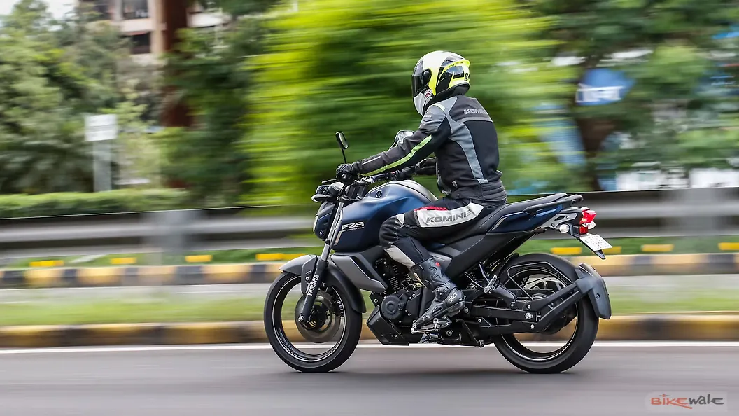Yamaha FZ S FI Left Side View Image – BikeWale