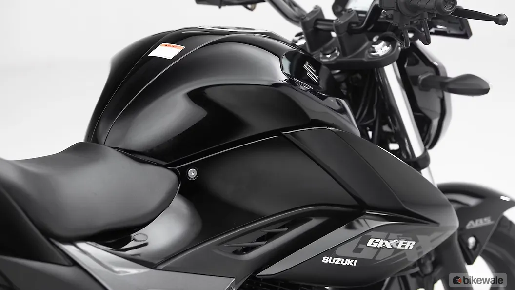 Suzuki Gixxer Front Image – BikeWale