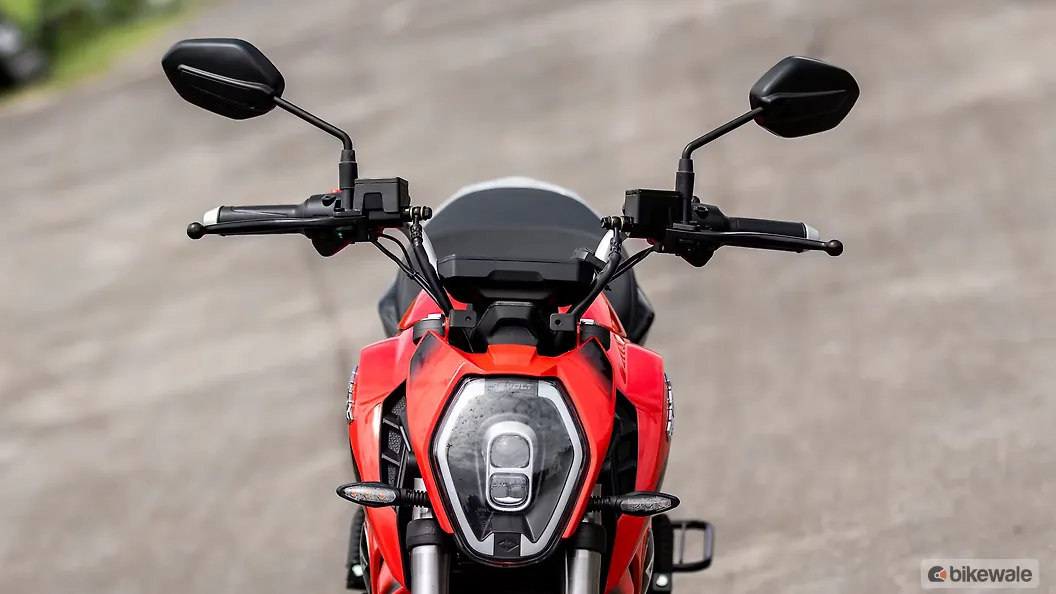 Revolt RV400 Action Image – BikeWale