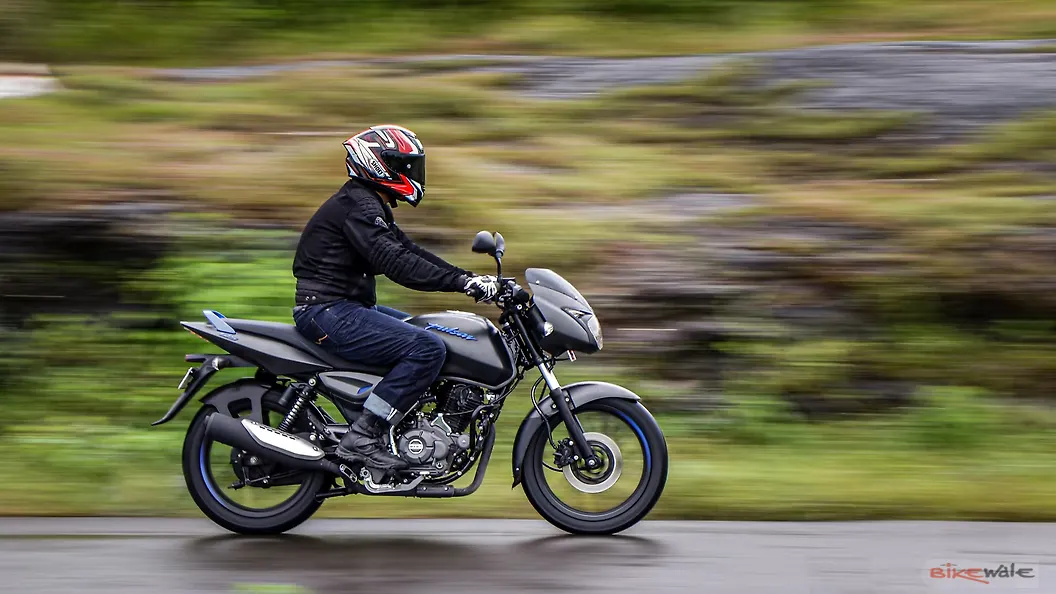 Bajaj Pulsar 125 Front Image – BikeWale