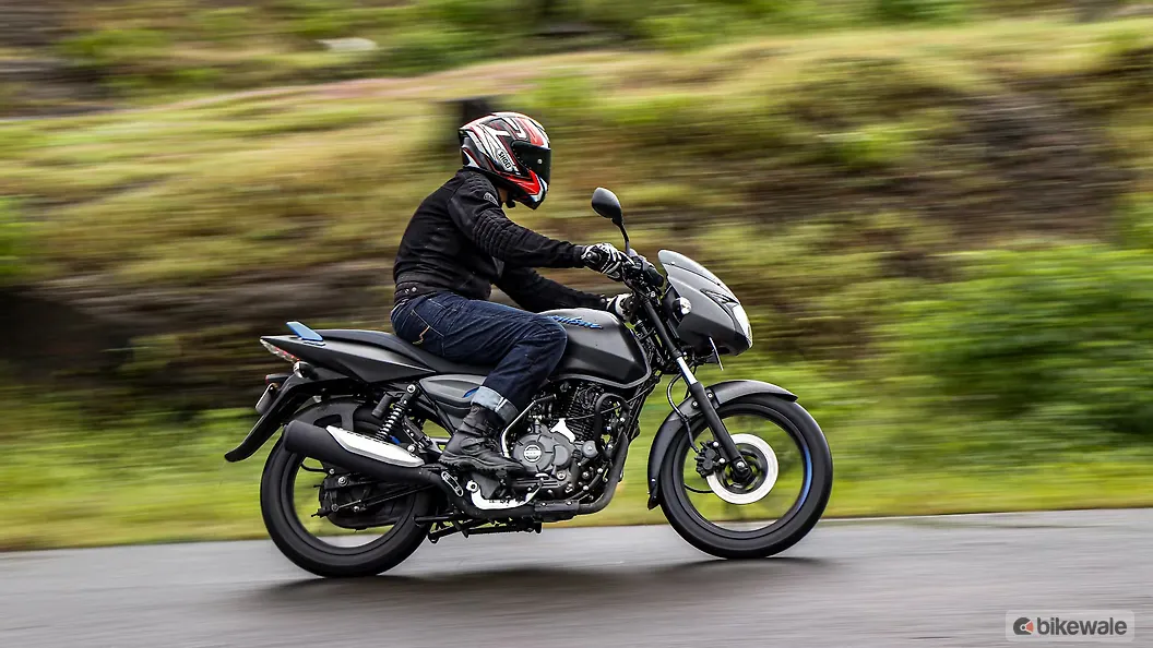 Bajaj Pulsar 125 Front Three-Quarter Image – BikeWale