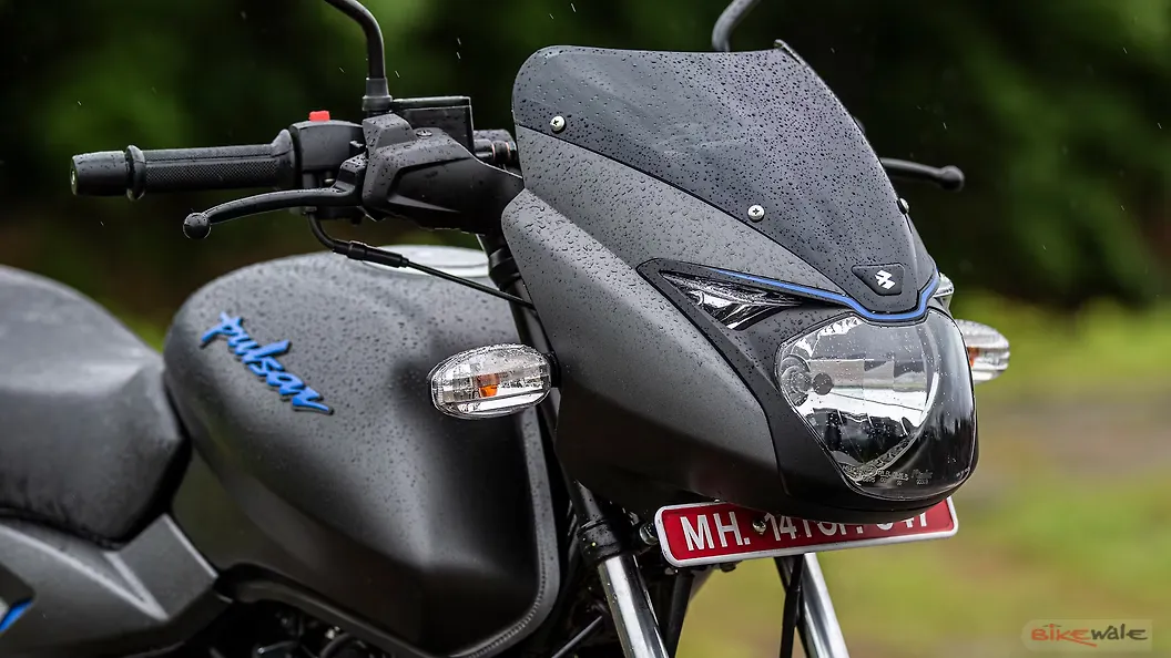 Bajaj Pulsar 125 Front Three-Quarter Image – BikeWale