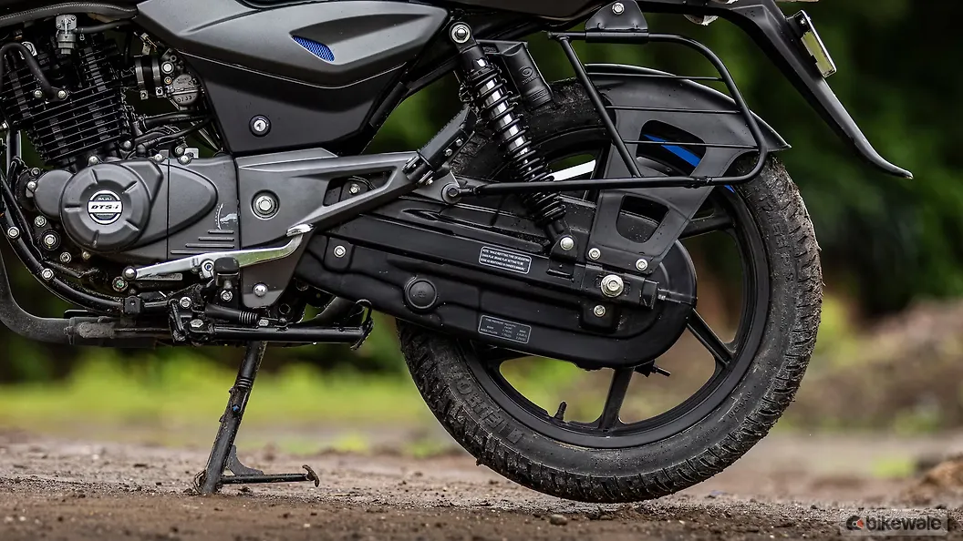 Bajaj Pulsar 125 Front Three-Quarter Image – BikeWale