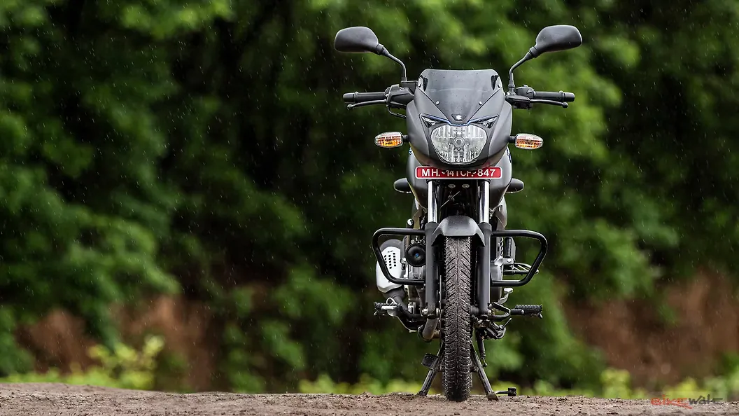 Bajaj Pulsar 125 Front Image – BikeWale