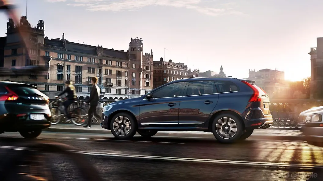 XC60 [2015-2017] Left Rear Three Quarter Image, XC60 [2015-2017] Photos ...