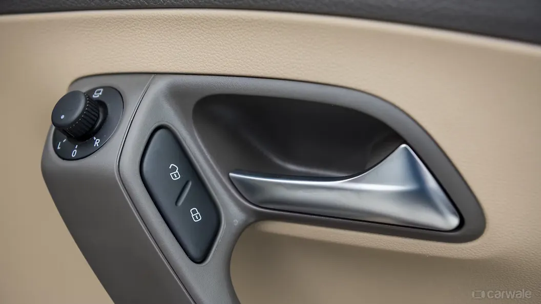 Vento [2015-2019] Interior Image, Vento [2015-2019] Photos in India ...