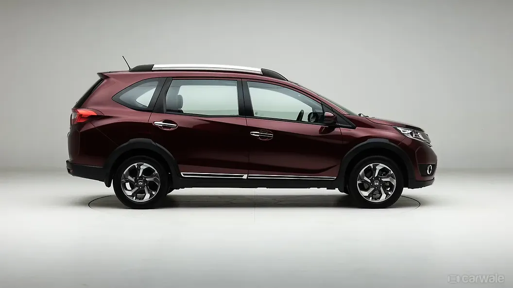 Honda BR-V Photo, Honda BRV Right Side Image - CarWale
