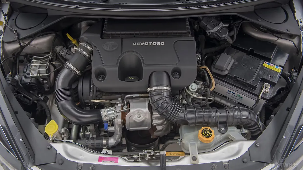 Tigor [2017-2018] Engine Bay Image, Tigor [2017-2018] Photos in India ...