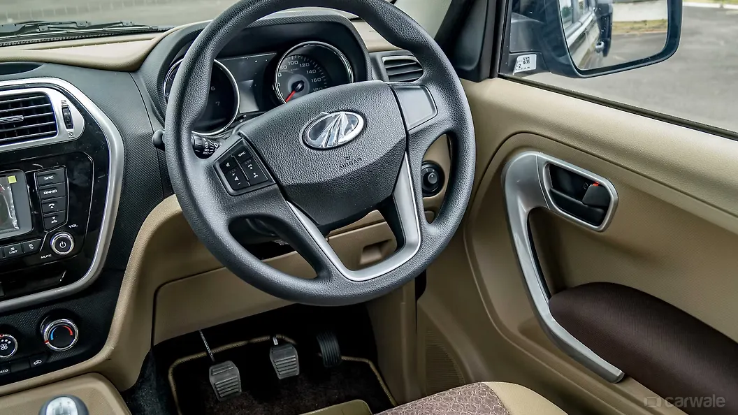 TUV300 Interior Image, TUV300 Photos in India - CarWale