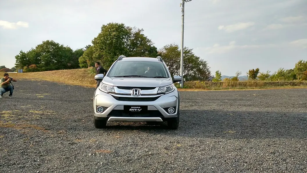 BR-V Rear View Image, BR-V Photos in India - CarWale