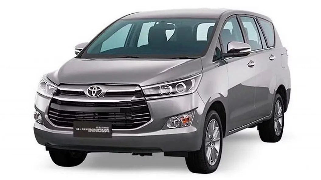 Toyota Innova Crysta Photo, Toyota New Innova Exterior Image - CarWale