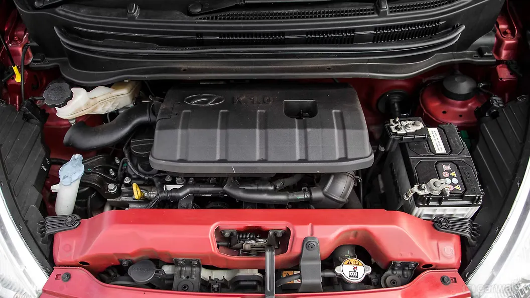Eon Engine Bay Image, Eon Photos in India - CarWale
