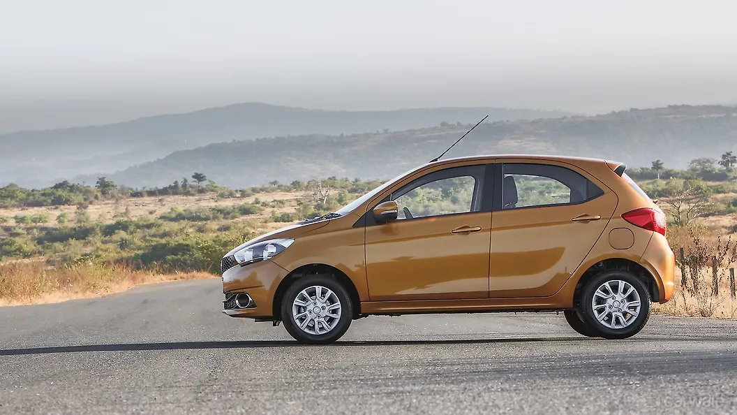 Tiago [2016-2020] Left Side View Image, Tiago [2016-2020] Photos in ...