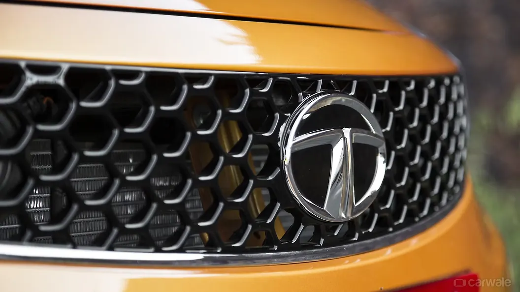 Tiago [2016-2020] Logo Image, Tiago [2016-2020] Photos in India - CarWale