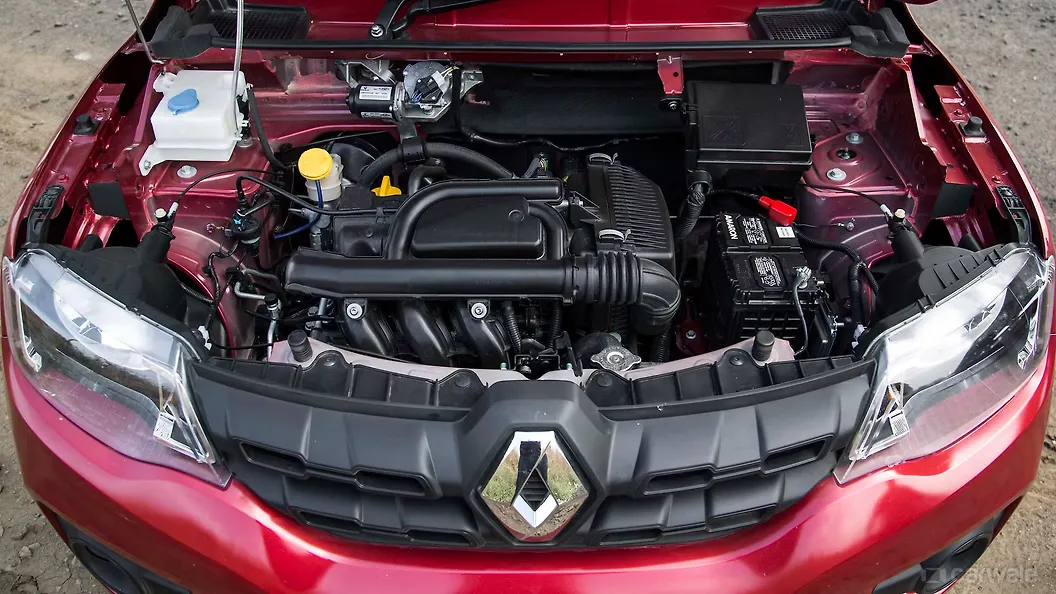 Kwid [2015-2019] Engine Bay Image, Kwid [2015-2019] Photos in India ...