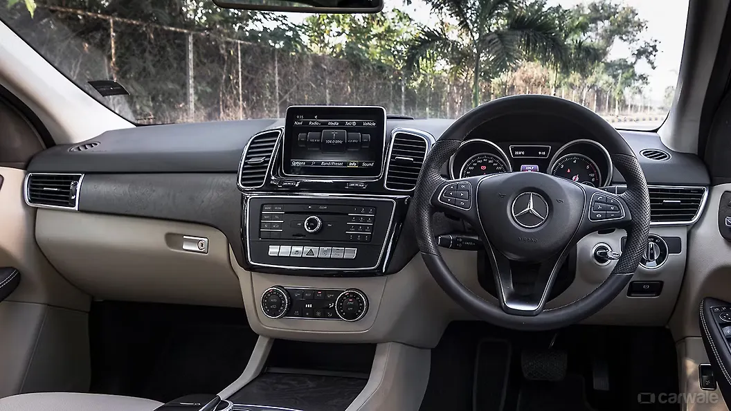 GLE [2015-2020] Dashboard Image, GLE [2015-2020] Photos in India - CarWale