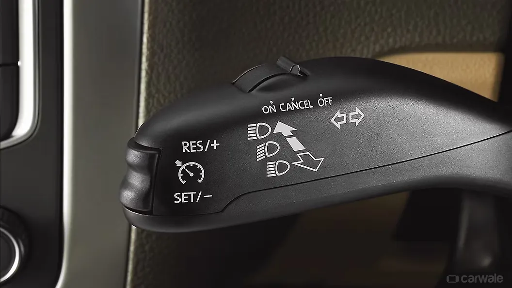 Polo [2016-2019] Interior Image, Polo [2016-2019] Photos in India - CarWale