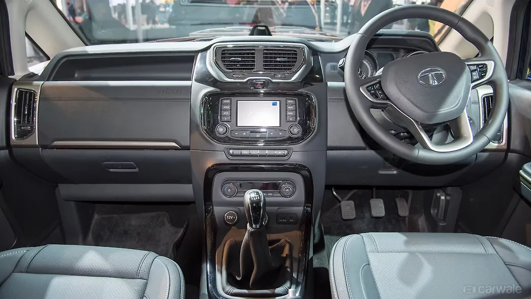 Hexa Dashboard Image, Hexa Photos in India - CarWale