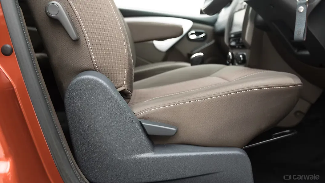 Renault Duster [2016-2019] Photo, Interior Image - CarWale