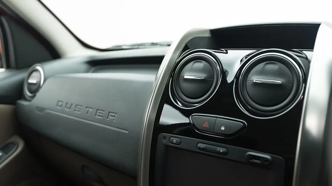 Renault Duster [2016-2019] Photo, Interior Image - CarWale