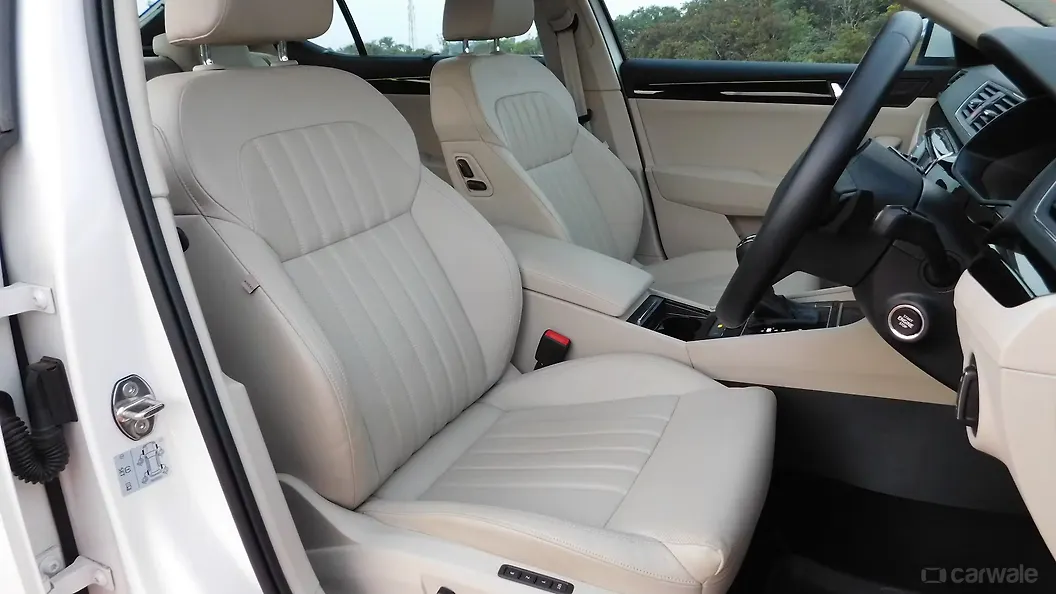 Superb [2016-2020] Interior Image, Superb [2016-2020] Photos in India ...