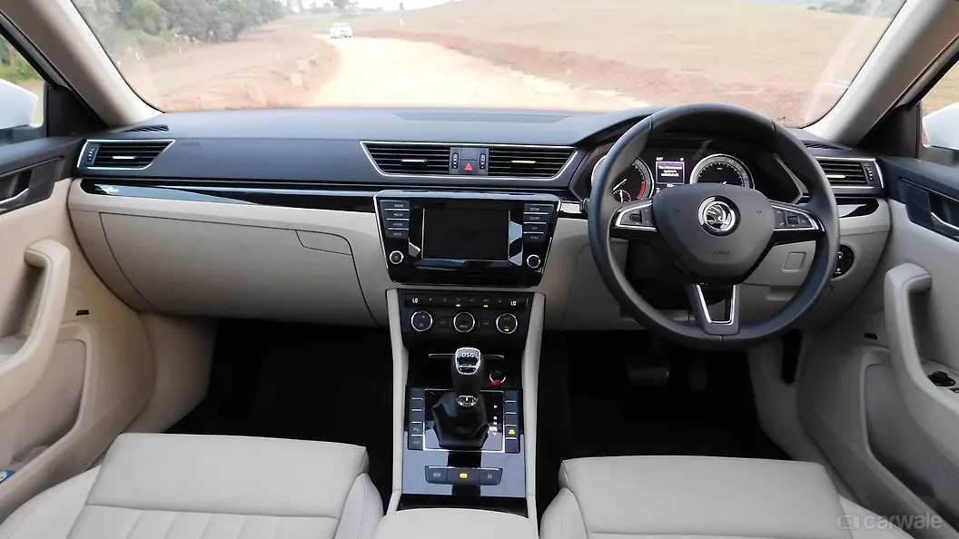 Superb [2016-2020] Interior Image, Superb [2016-2020] Photos in India ...