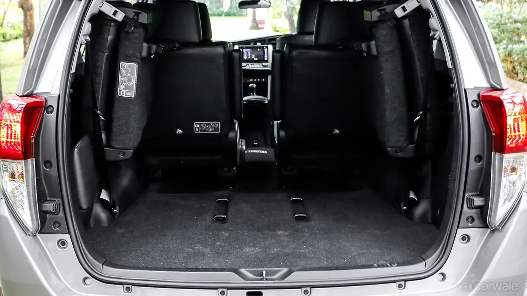 Toyota Innova Crysta Photo, Interior lastrowfolded Image - CarWale