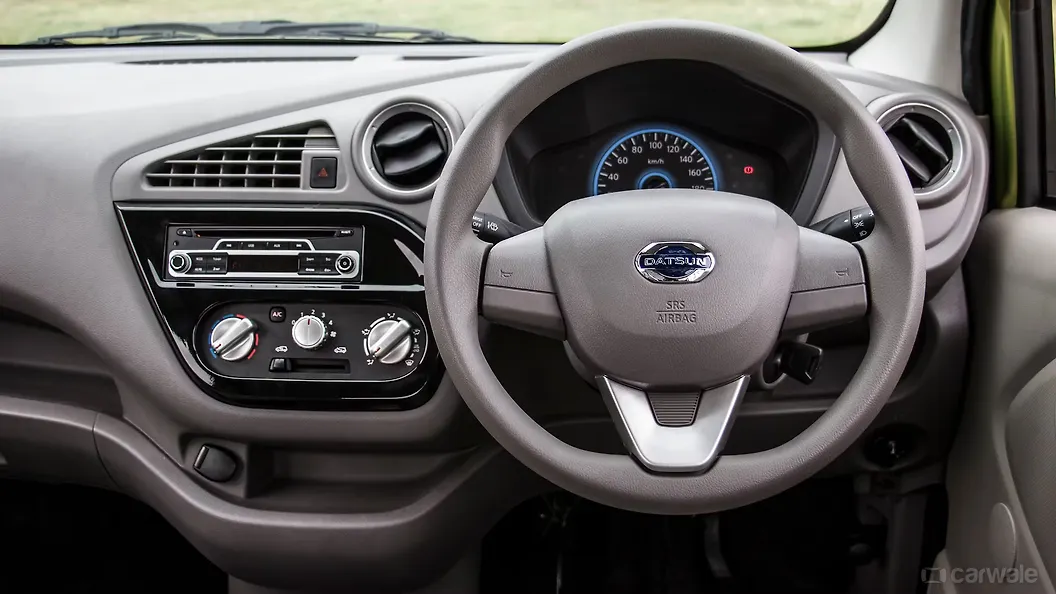 redi-GO Music System Image, redi-GO Photos in India - CarWale