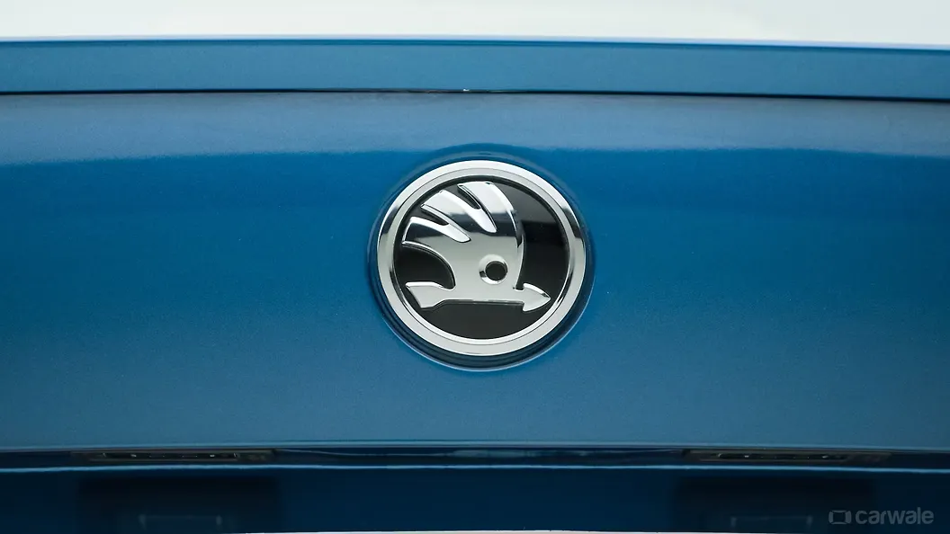 Rapid Logo Image, Rapid Photos in India - CarWale