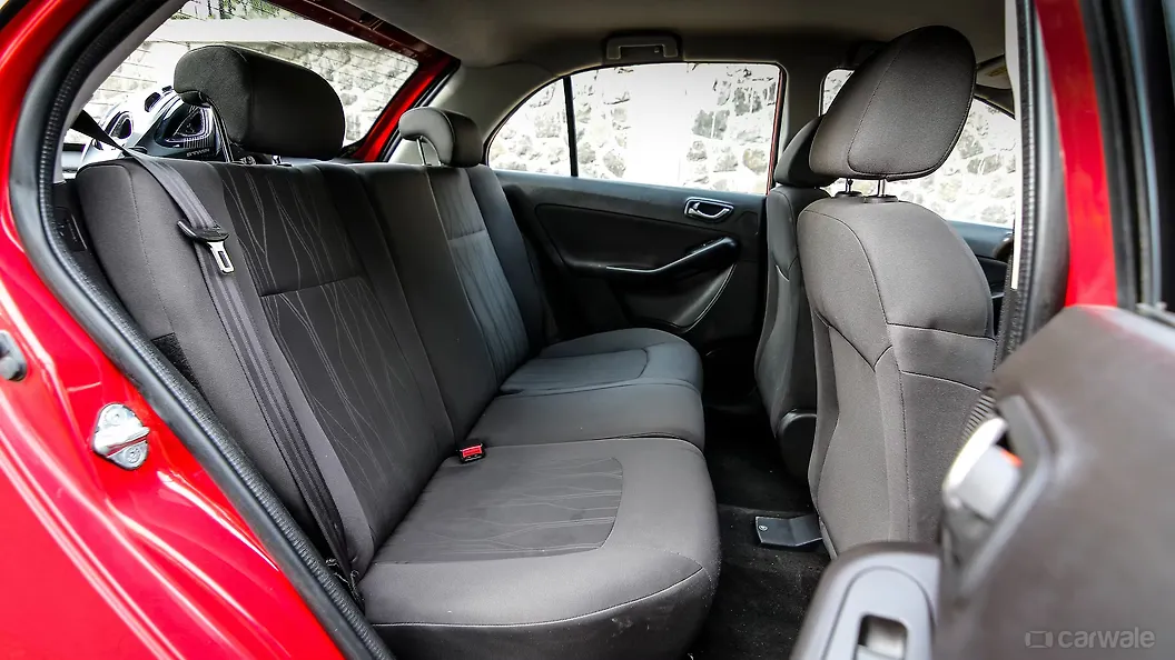 Bolt Rear Seat Space Image, Bolt Photos in India - CarWale