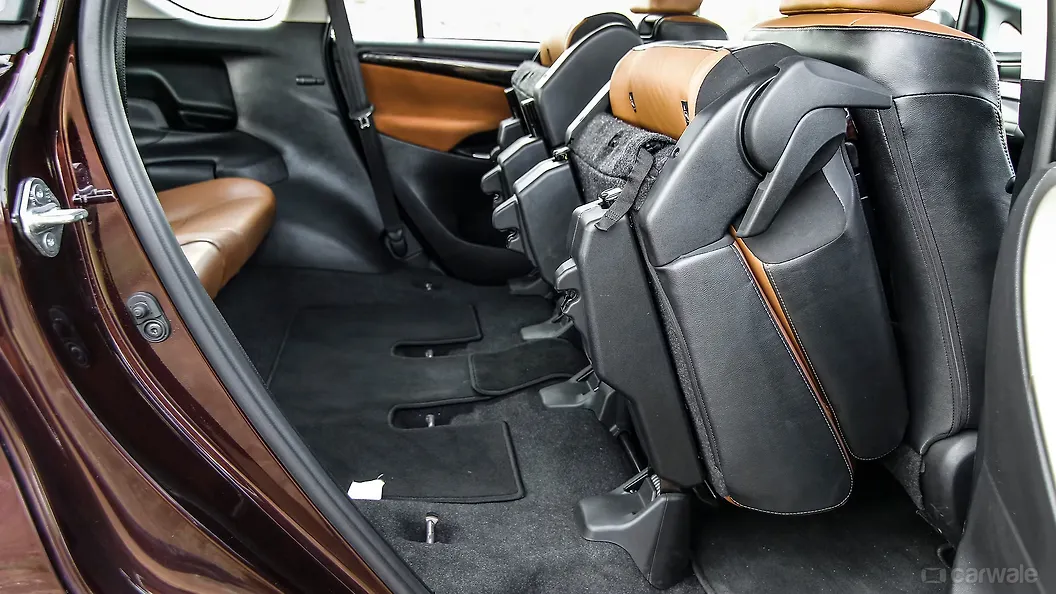 Toyota Innova Crysta Images, Interior & Exterior Photo Gallery - CarWale