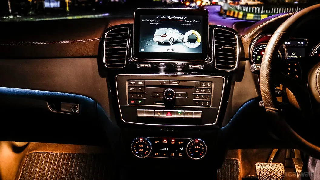 GLS [2016-2020] Interior Image, GLS [2016-2020] Photos in India - CarWale