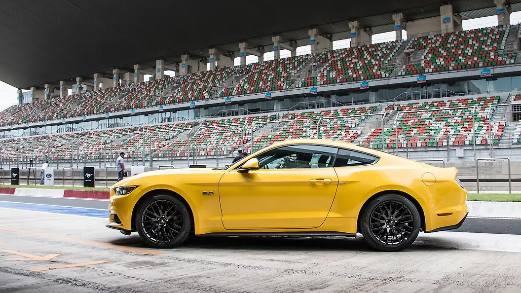 Ford Mustang Images, Interior & Exterior Photo Gallery - CarWale
