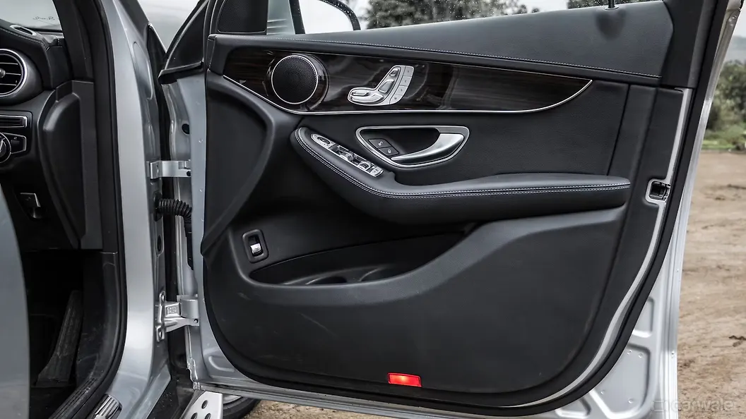 GLC [2016-2019] Interior Image, GLC [2016-2019] Photos in India - CarWale