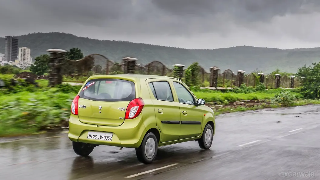Alto 800 [2016-2019] Right Rear Three Quarter Image, Alto 800 [2016 ...