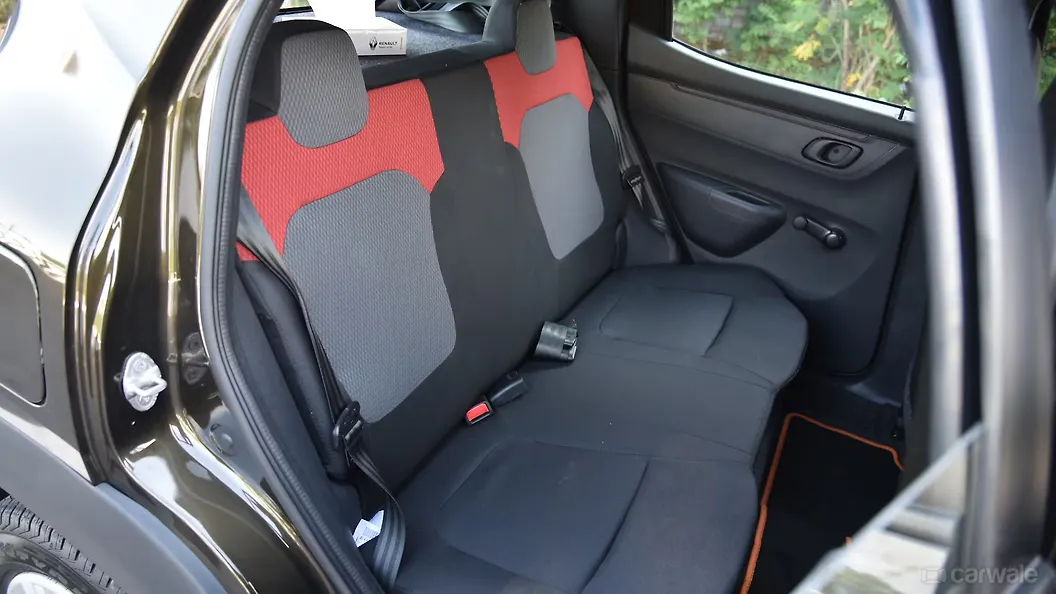 Kwid [2015-2019] Rear Seat Space Image, Kwid [2015-2019] Photos in ...