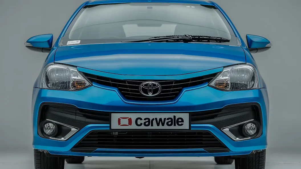 Toyota Etios Liva Photo, Left Side View Image - CarWale