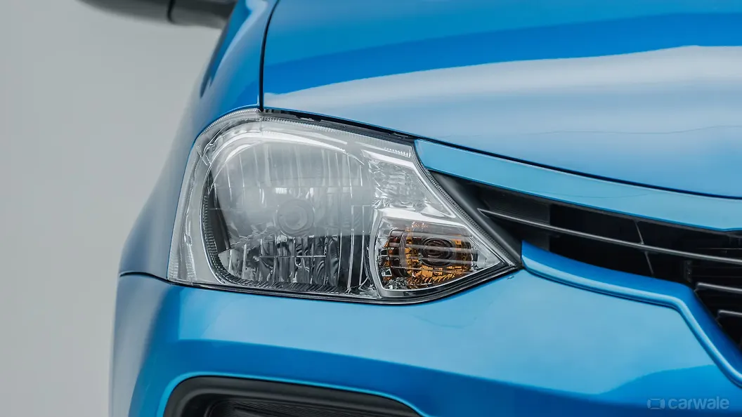 Etios Liva Exterior Image, Etios Liva Photos in India - CarWale