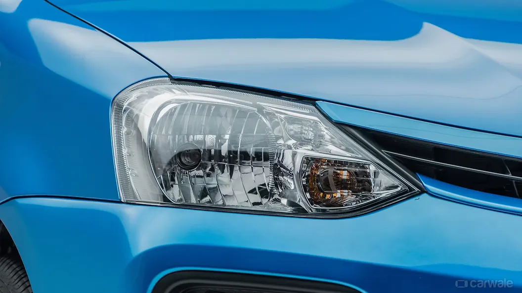 Etios Liva Exterior Image, Etios Liva Photos in India - CarWale