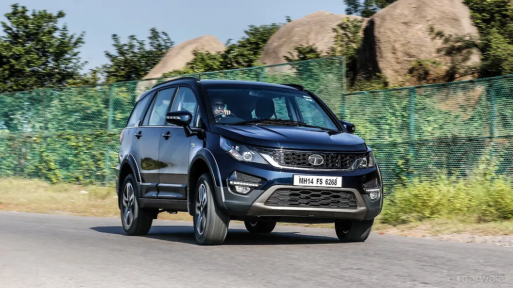 Hexa Driving Image, Hexa Photos in India - CarWale