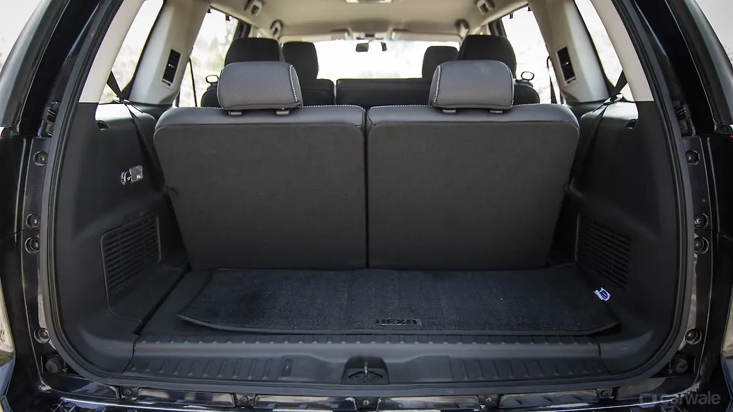 Hexa Interior Image, Hexa Photos in India - CarWale
