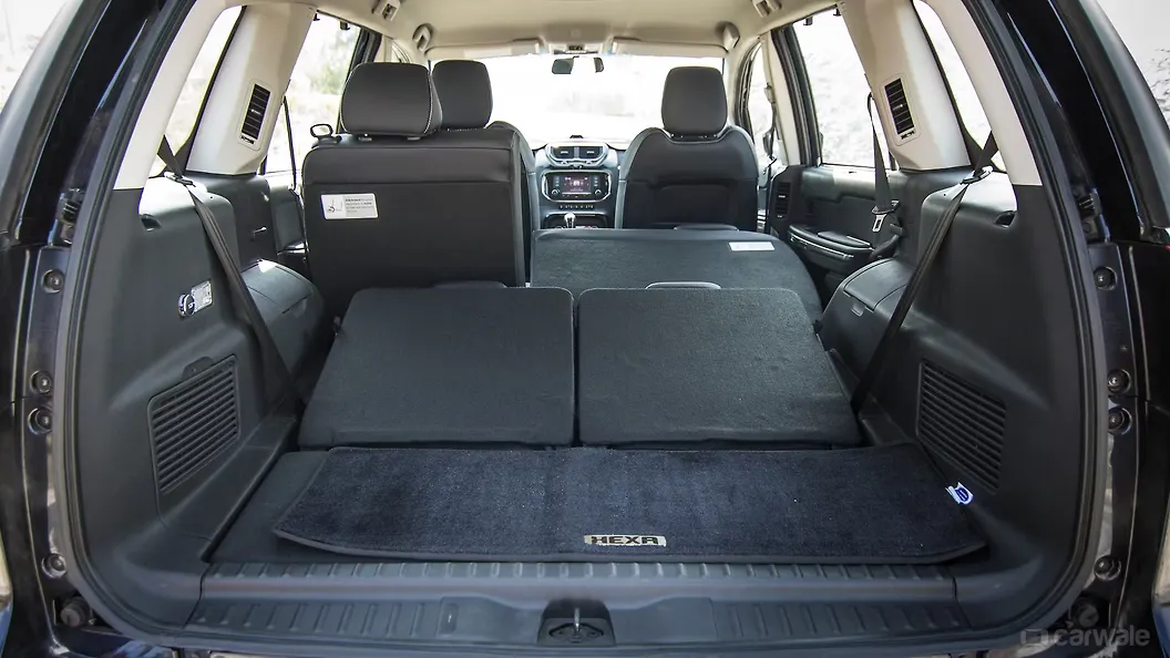 Hexa Interior Image, Hexa Photos in India - CarWale