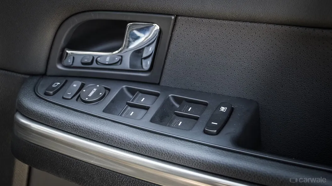 Hexa Interior Image, Hexa Photos in India - CarWale