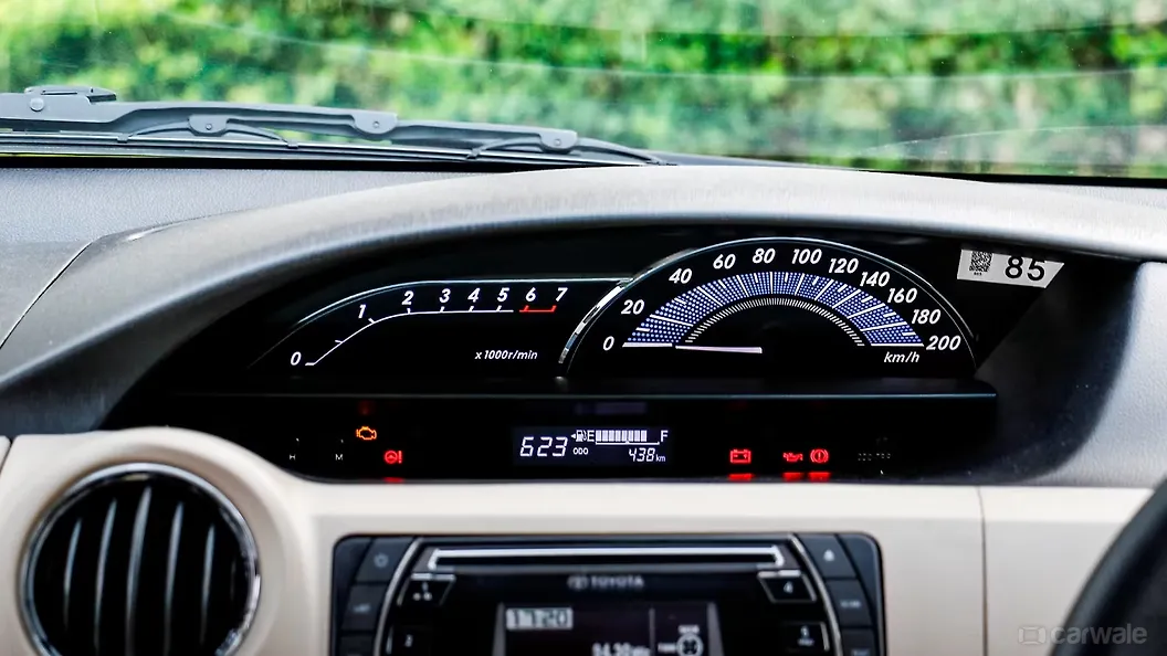 Etios Liva Instrument Panel Image, Etios Liva Photos in India - CarWale
